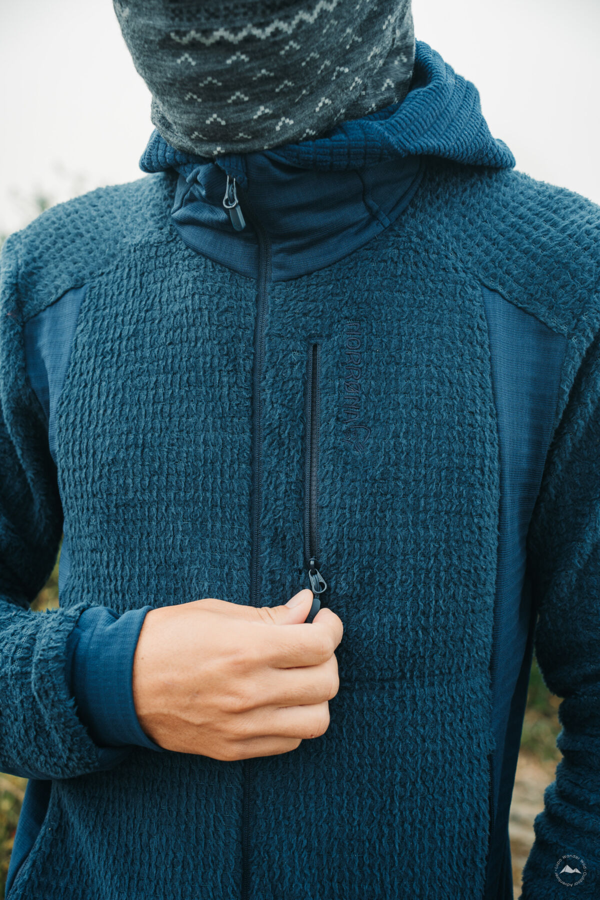 【評測】Norrøna Falketind Alpha 120 老人頭連帽保暖外套